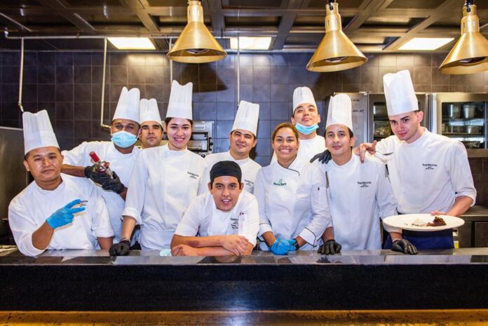 QATAR: CHEF MARÍA MARTE DE REPUBLICA DOMINICANA – LA AGENCIA MUNDIAL DE ...