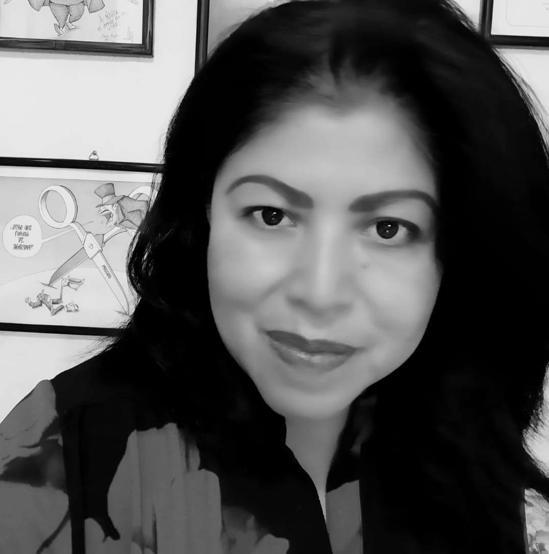 LA VIDA EN ROSA: TWO LIVES «ALICIA FLORES» – LA AGENCIA MUNDIAL DE PRENSA